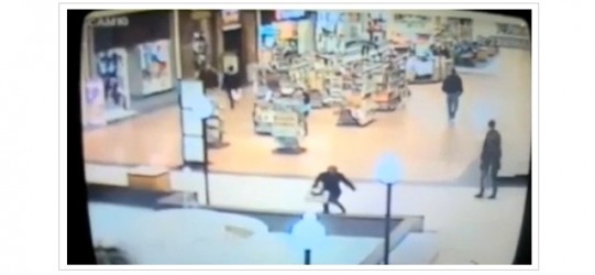 Video: Girl to busy texting... goes head first into mall fountain