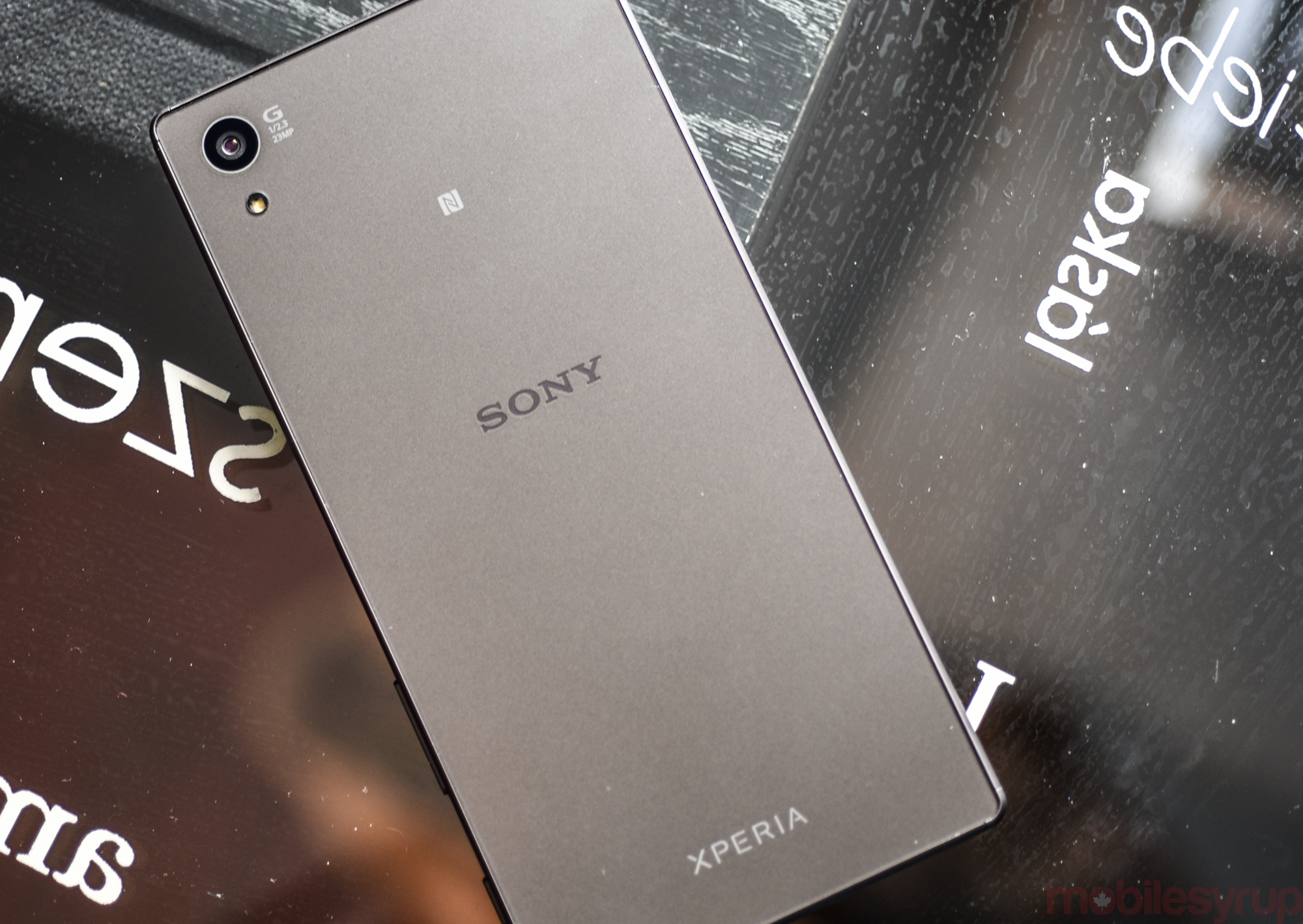 Sony Xperia Z5 review - MobileSyrup