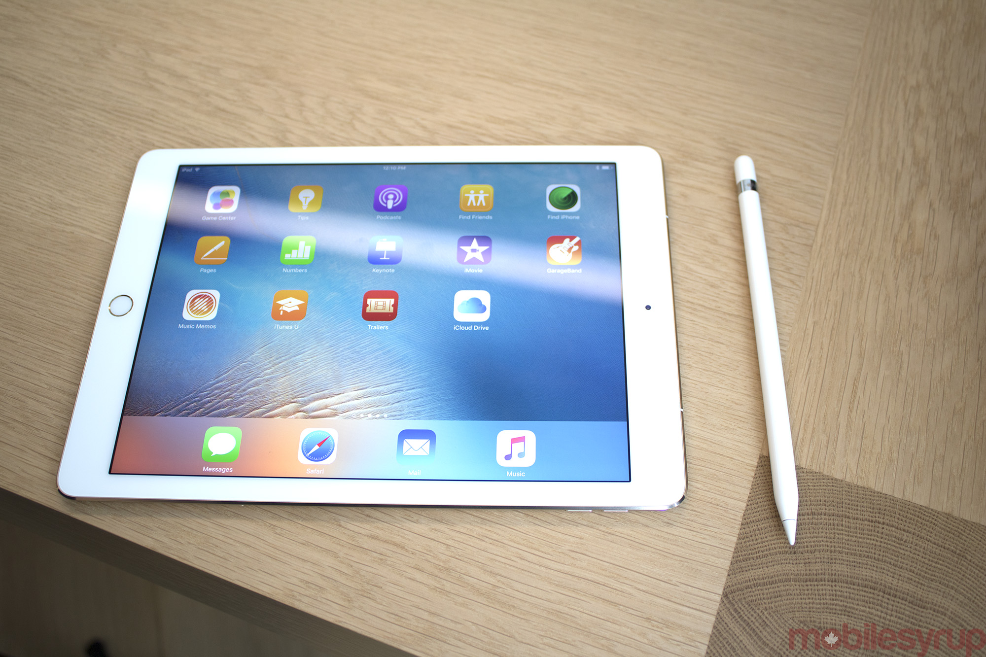 Canadian carriers will carry the new 9.7-inch iPad Pro - MobileSyrup
