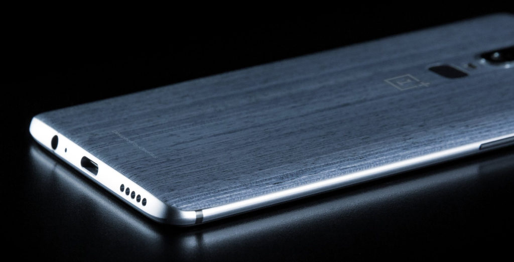 OnePlus 6 leaked image reveals headphone jack and rear fingerprint sensor