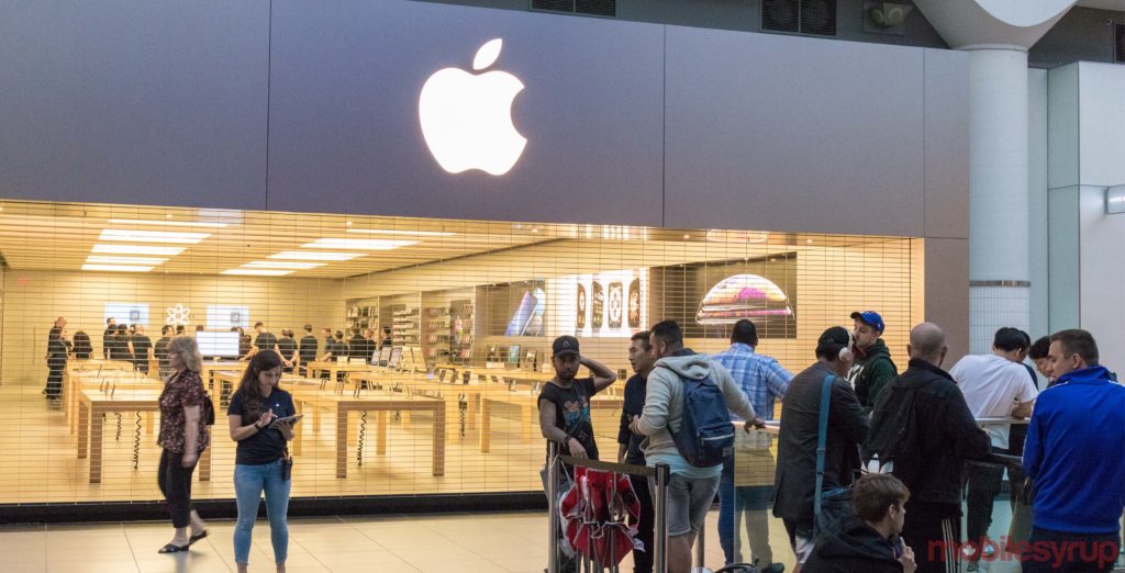 Some Apple Stores in Canada redesigned for simpler shopping experience