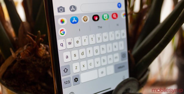 Gboard for iOS gets built-in Google Translate features