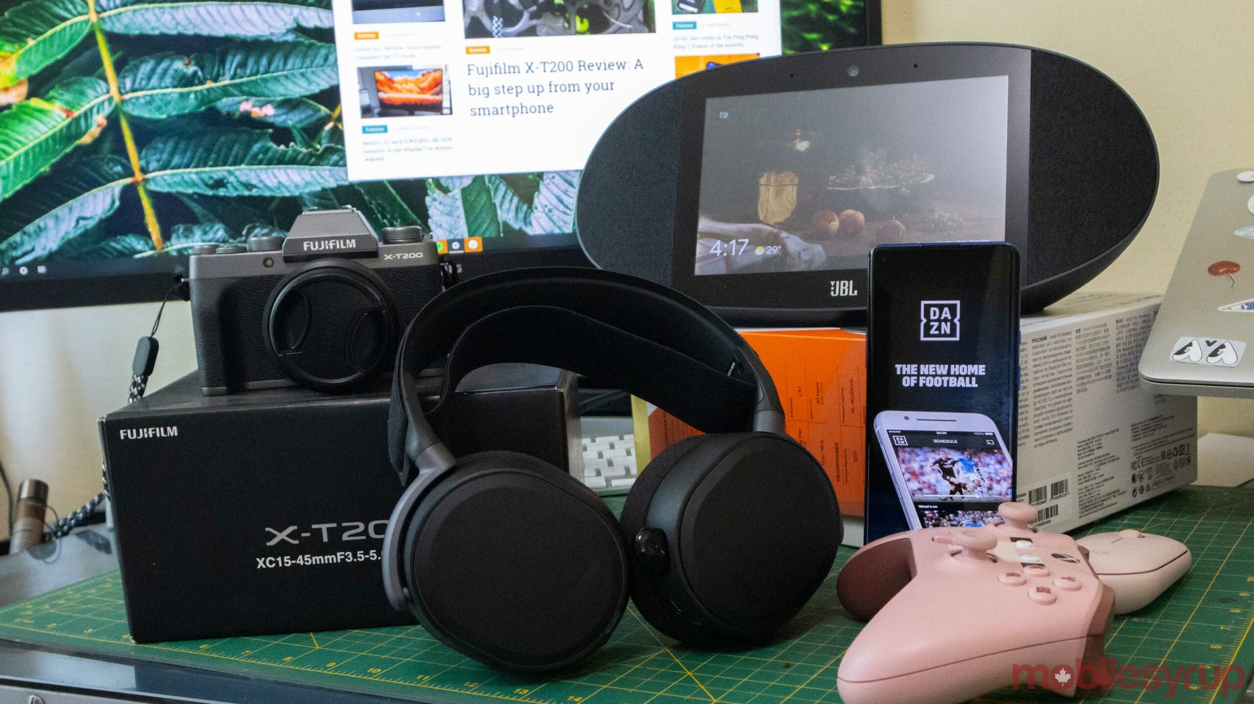 MobileSyrup Father's Day Gift Guide [2020 Edition]