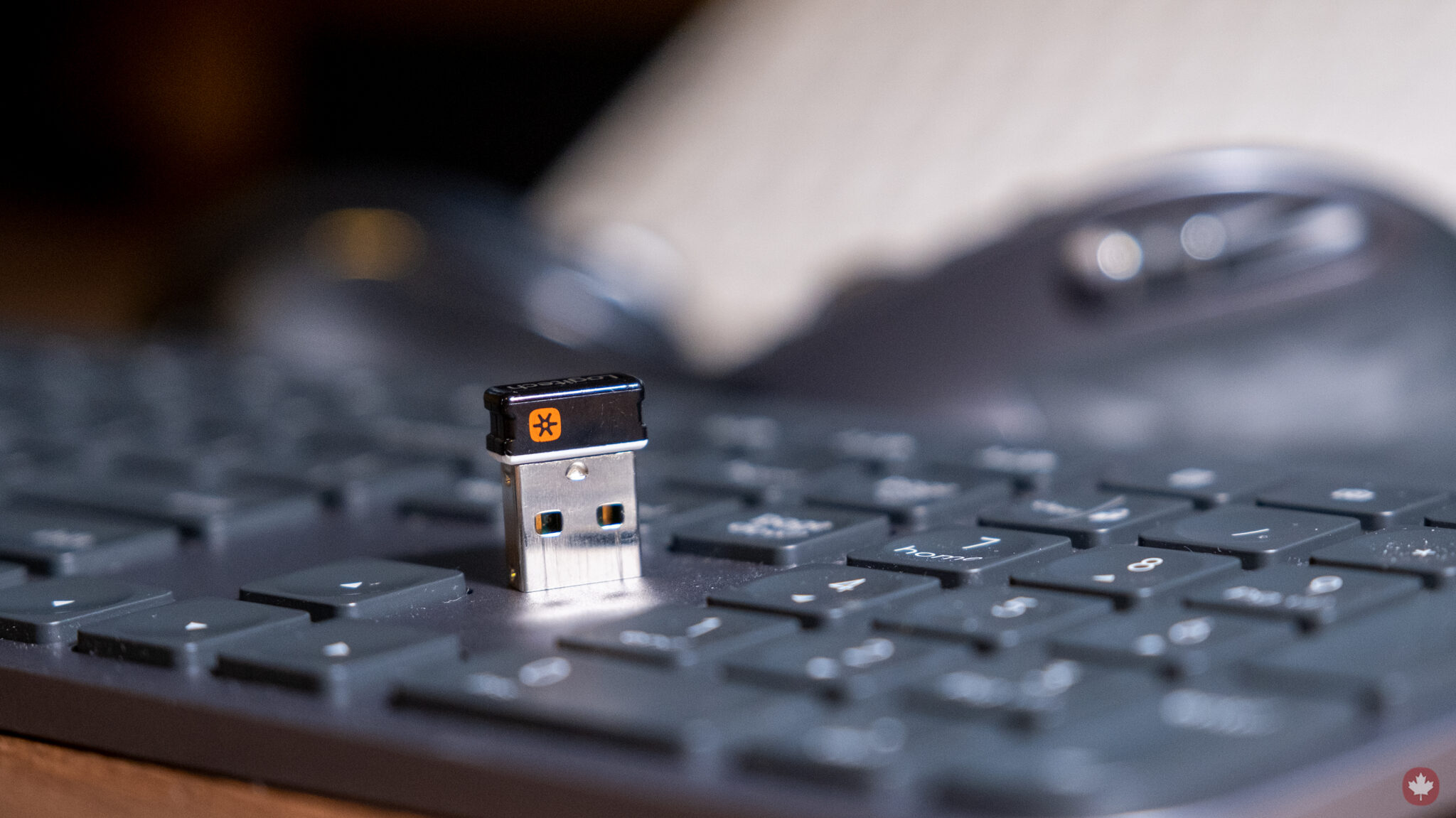 How to pair more than one device with a Logitech receiver