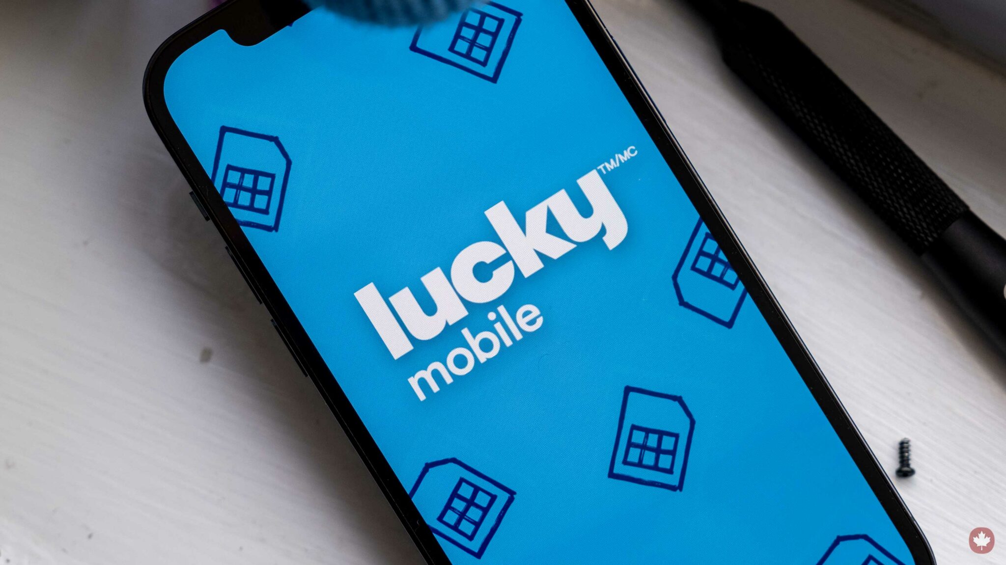Lucky Mobile offering one month free with new activations