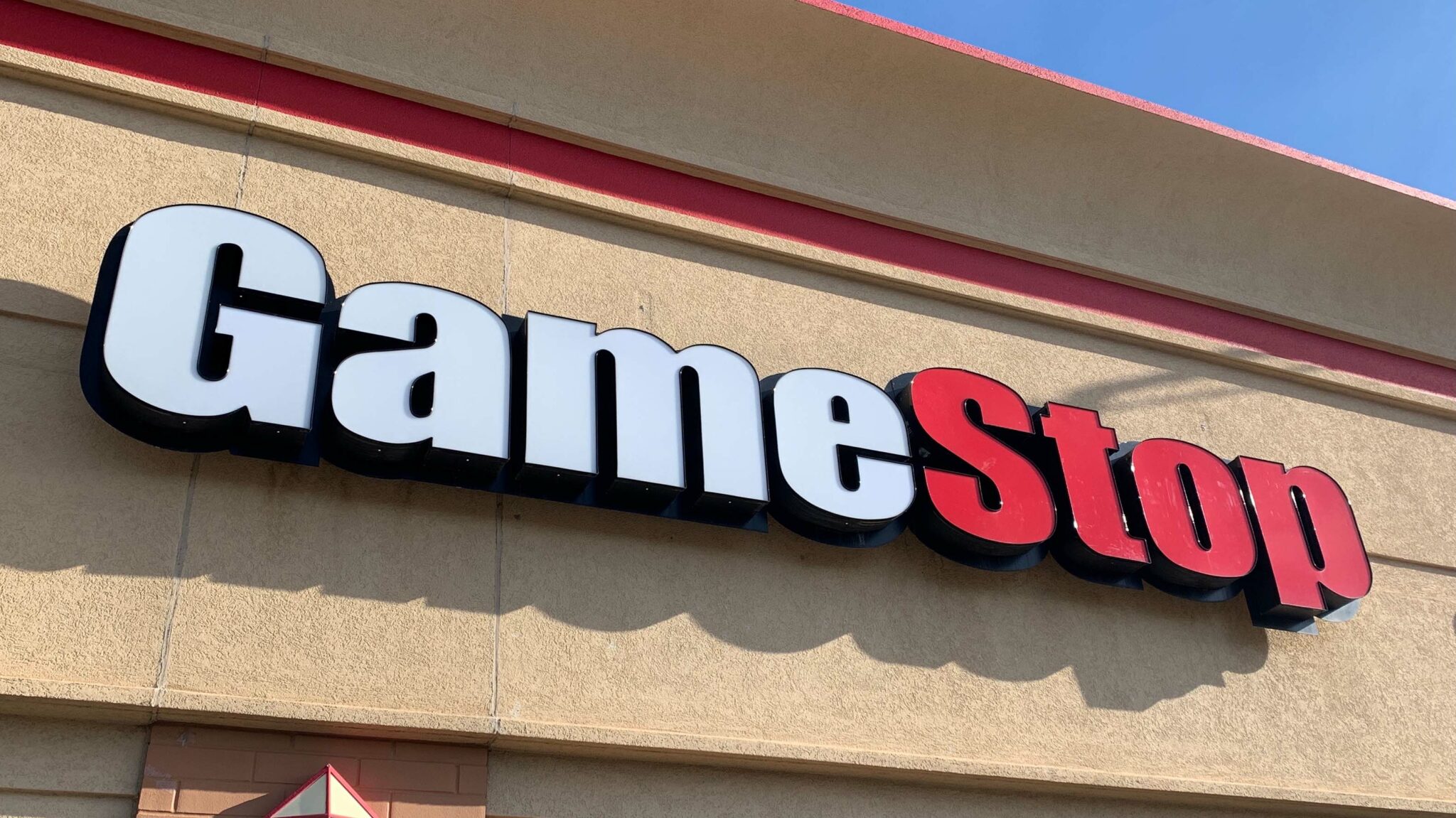 GameStop rumoured to end its current loyalty program in Canada
