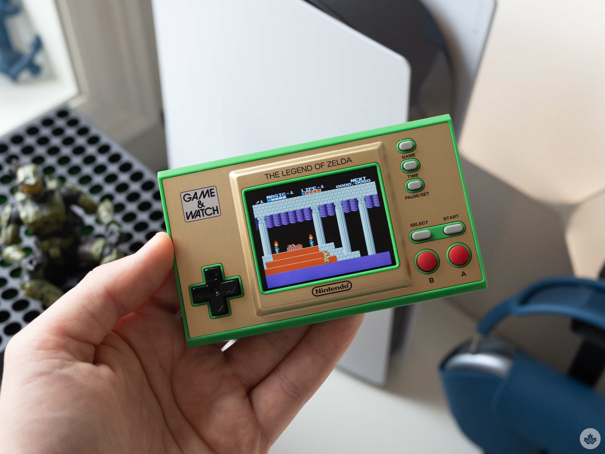 Nintendo's Zelda Game & Watch is a fun collectable that needs more games