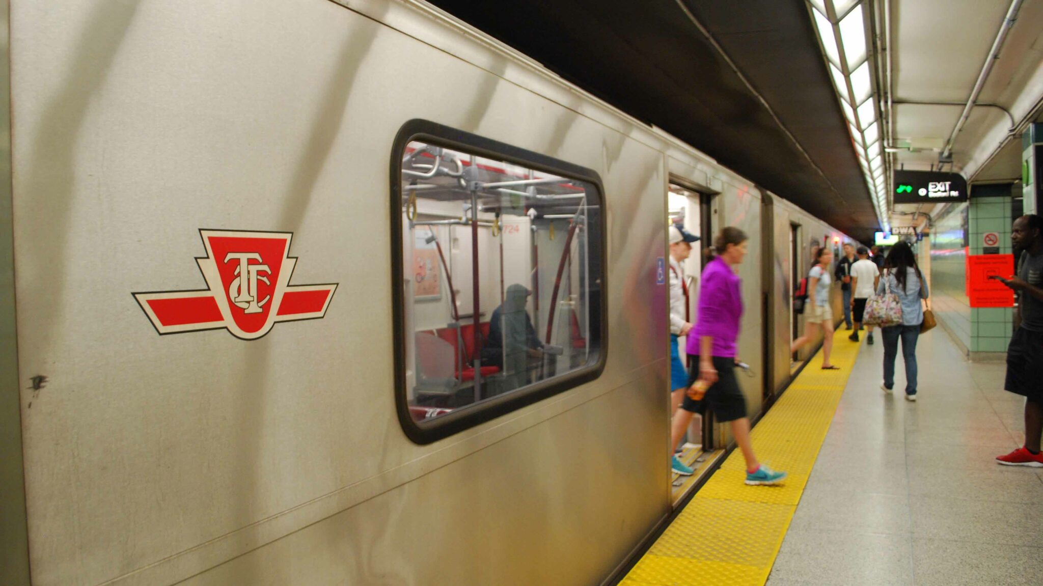 CRTC tells Bell to follow procedure in request to gain access to Rogers ...
