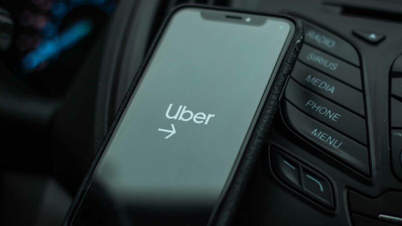 Uber Canada launches verification for riders, new features to help drivers
