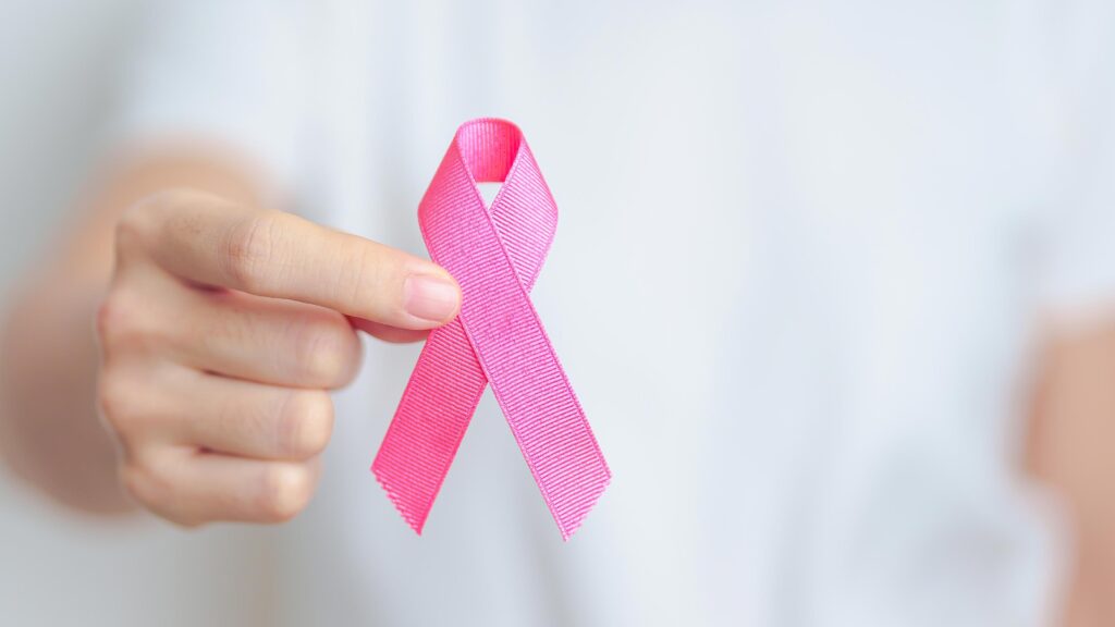 Ontario tech workers create chatbot to help those with breast cancer