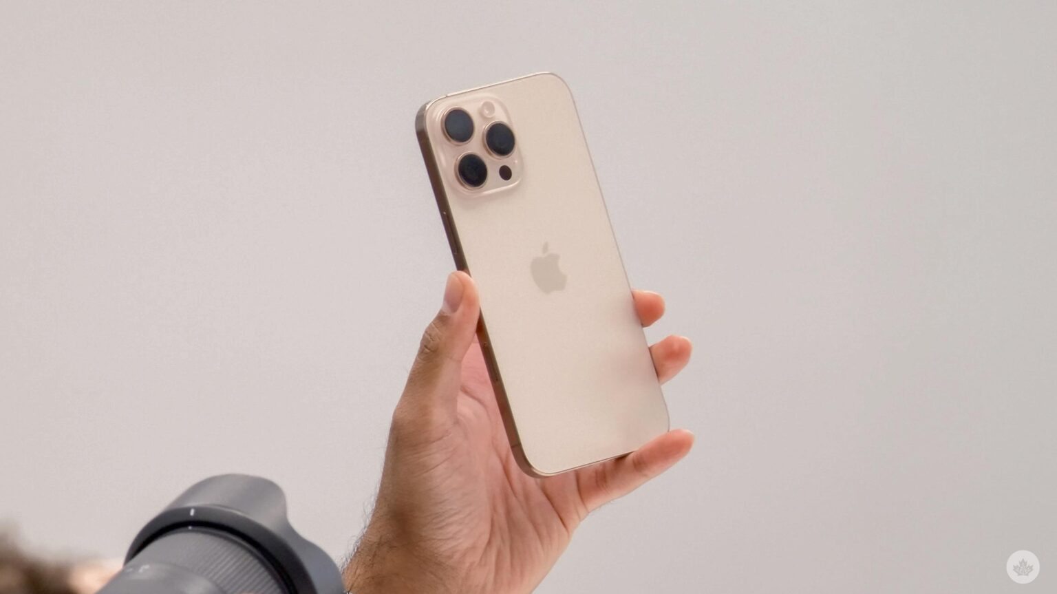Here's how the iPhone 16 series battery holds up compared to iPhone 15