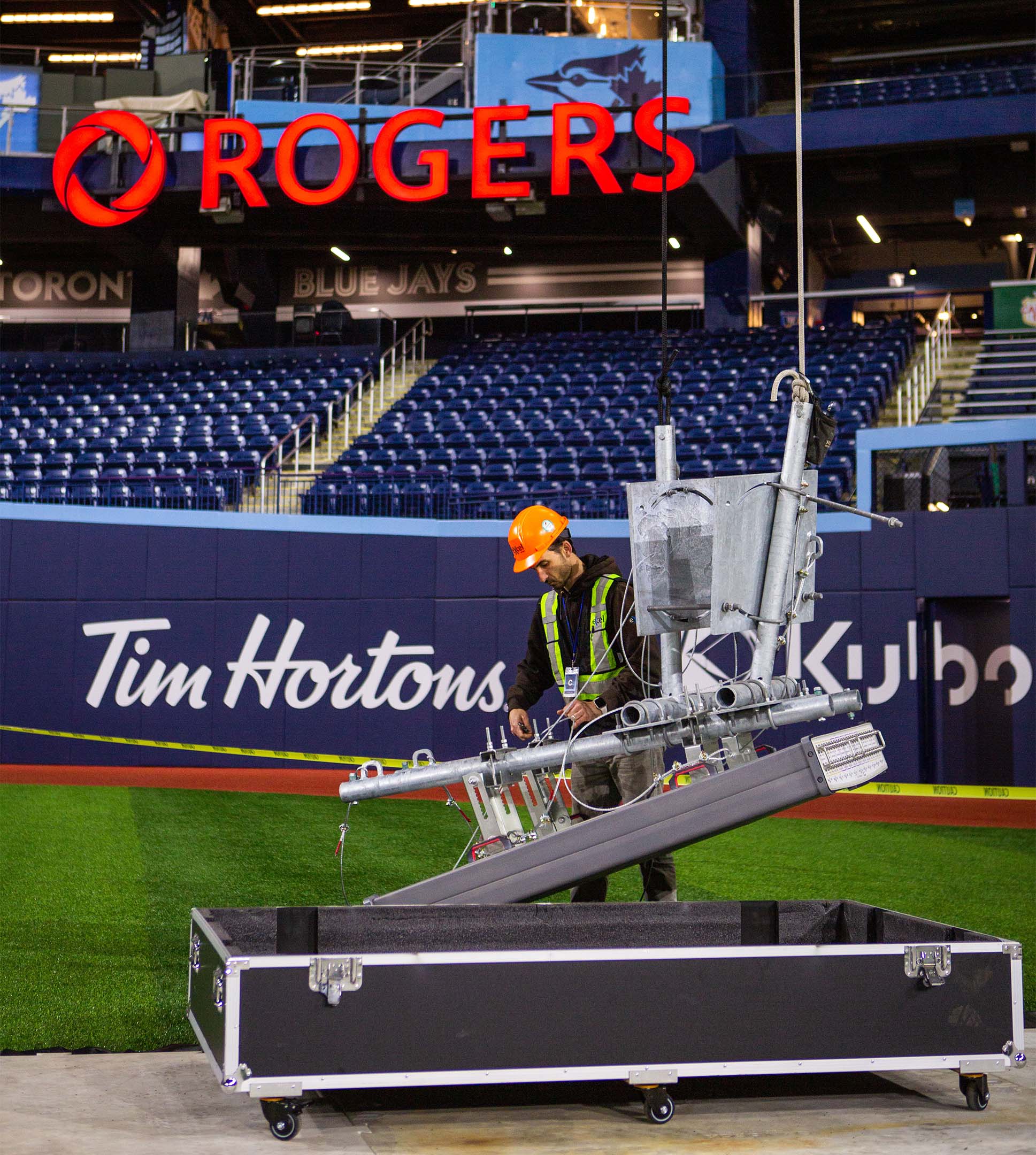 Rogers wraps $8 million 5G network upgrade ahead of Taylor Swift Eras ...