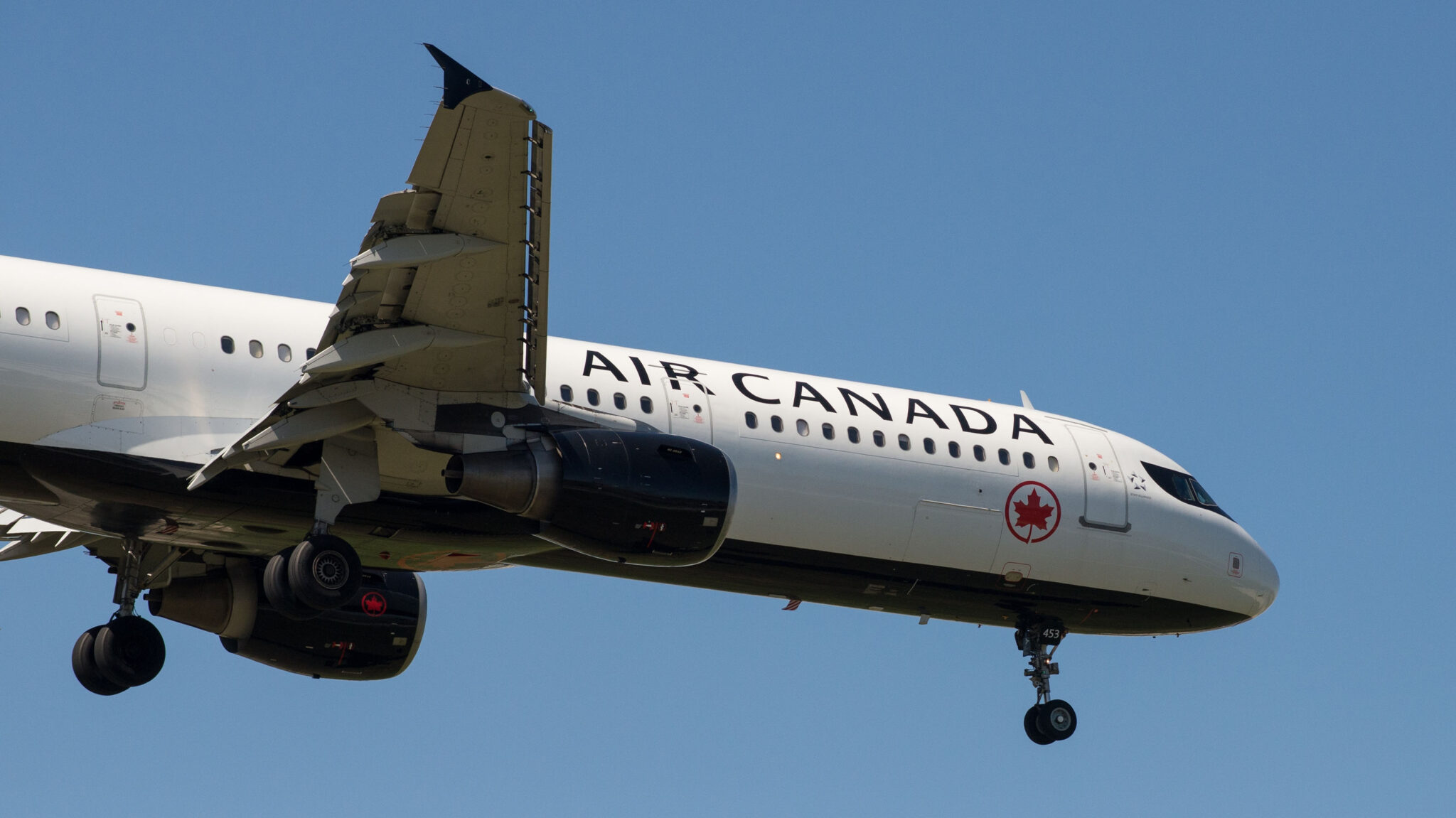 Canadian government suggests ways to protect your data while travelling