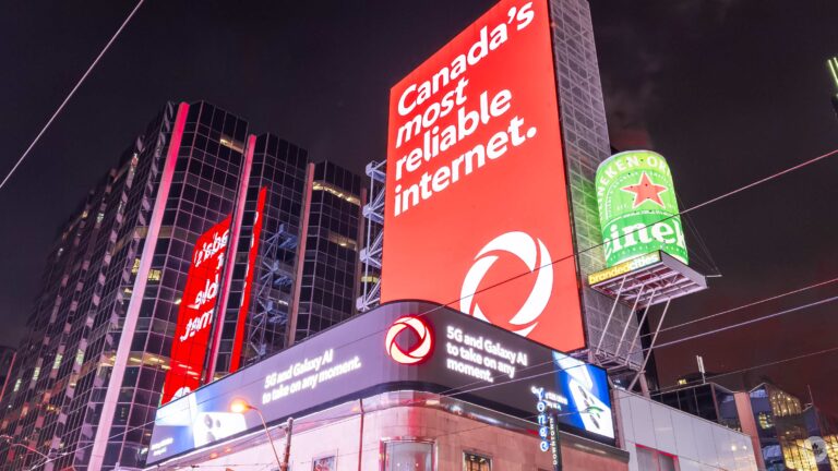 Rogers lays off roughly 400 customer support workers
