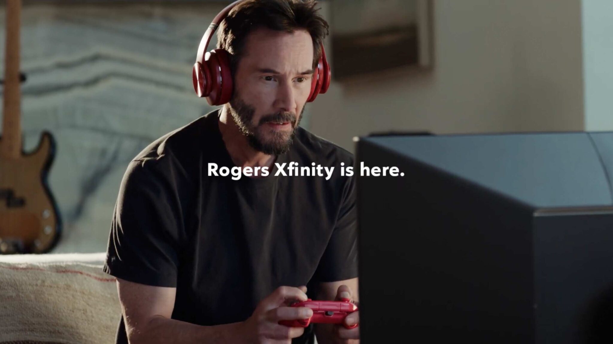 Rogers banking on Keanu Reeves to highlight Xfinity deal