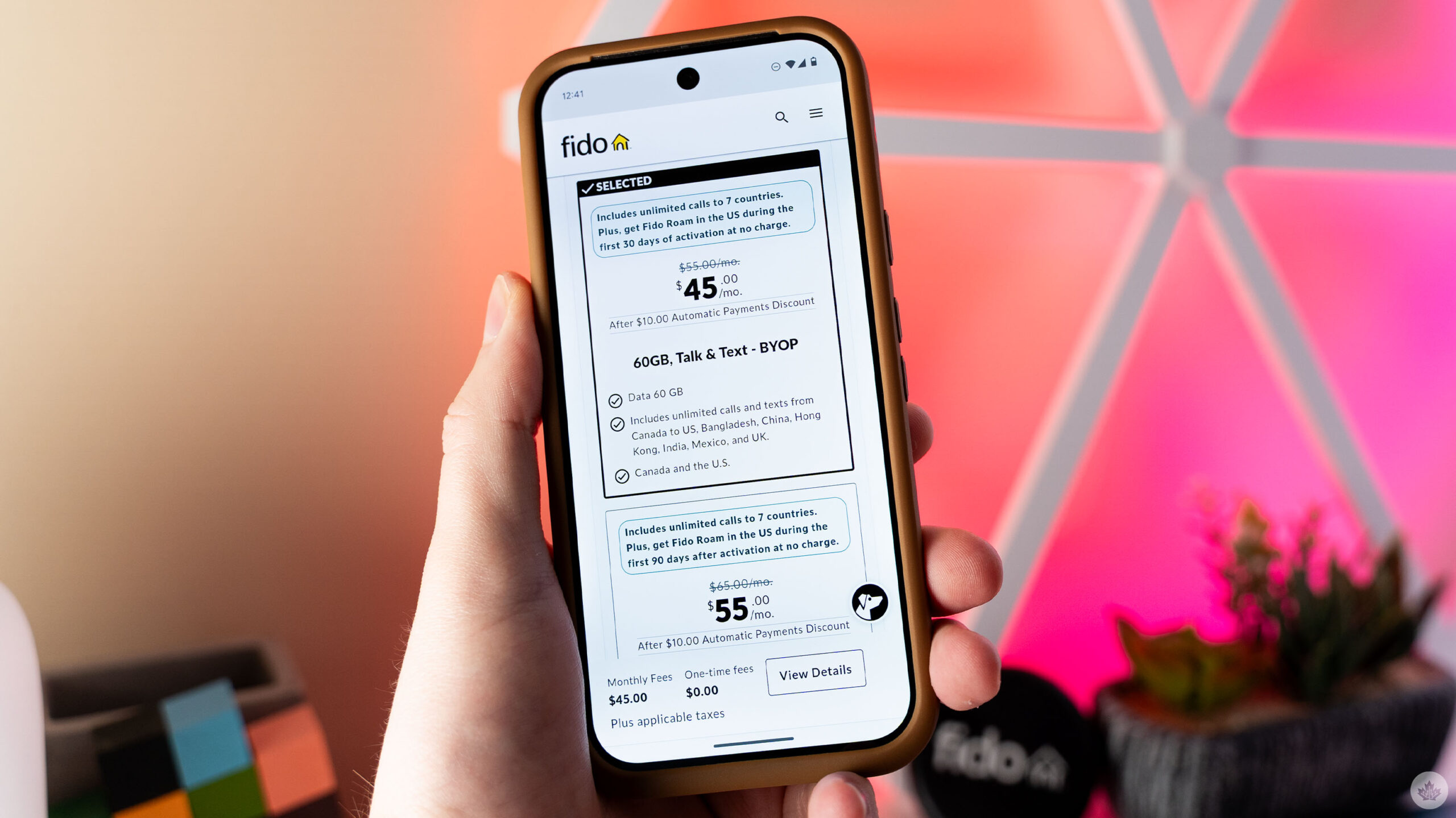 Fido plans get free U.S. roaming, but only for a limited time