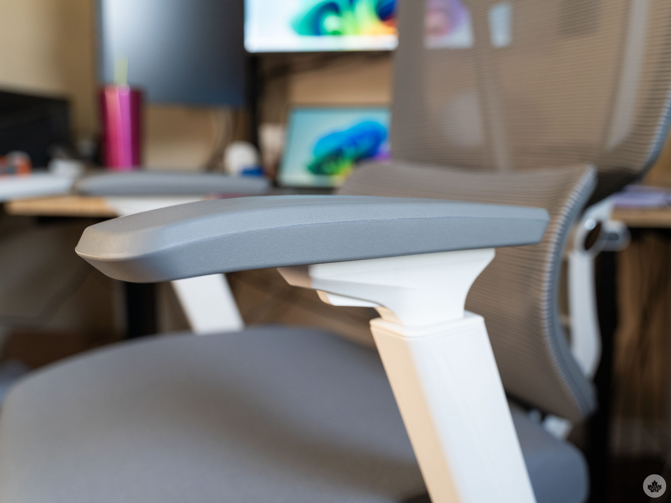 Flexispot’s C7 ergonomic chair is comfy, but didn’t fix my back