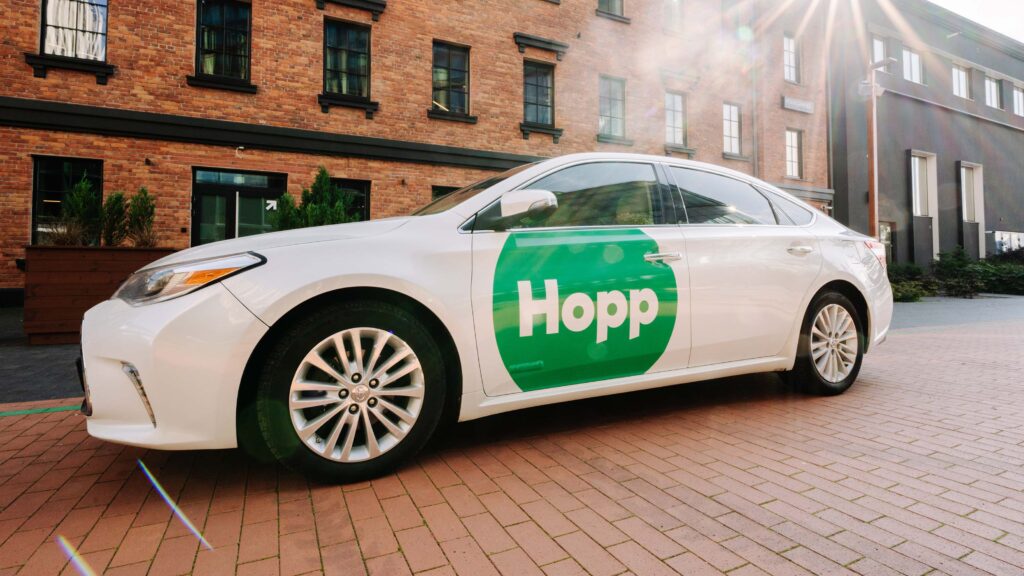 Hopp app enters the ride-sharing market in Toronto