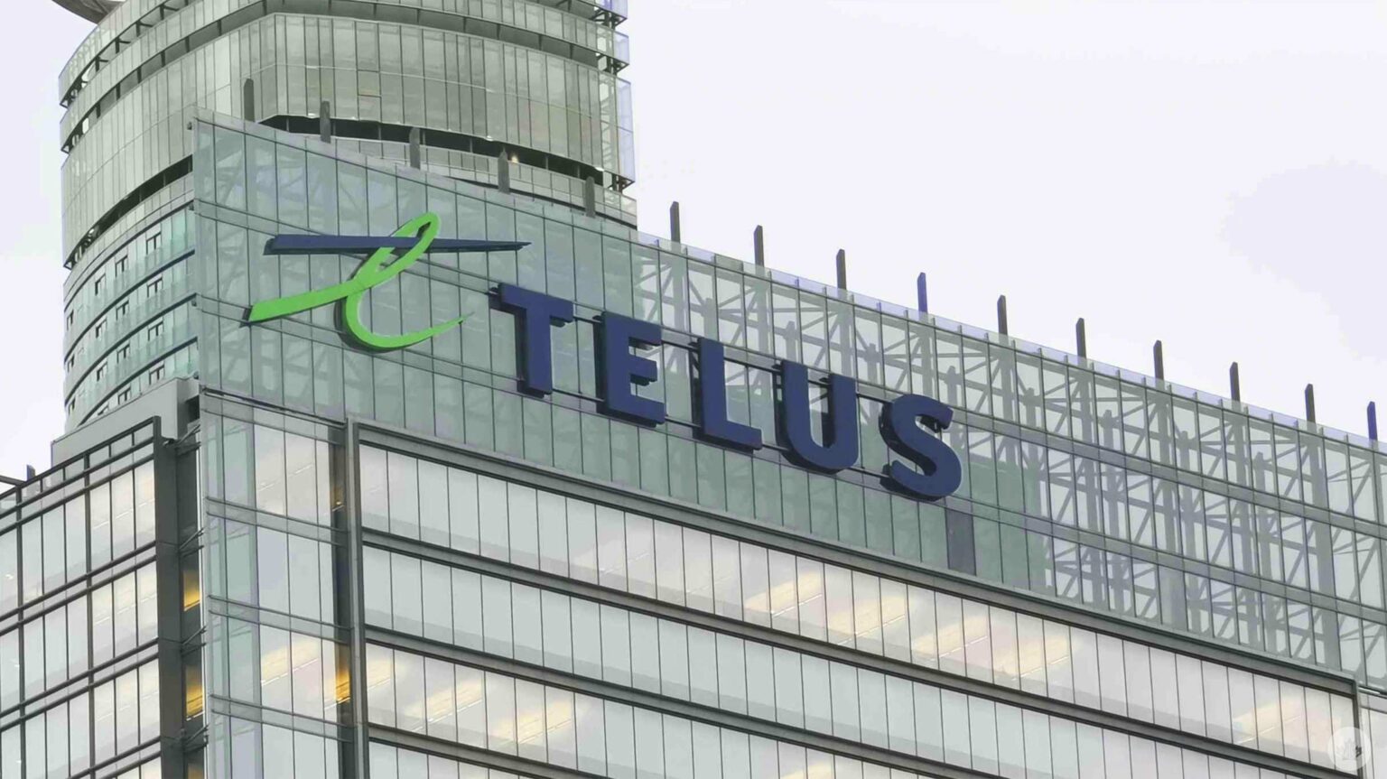 TELUS launches program to help Ontarians slash energy costs