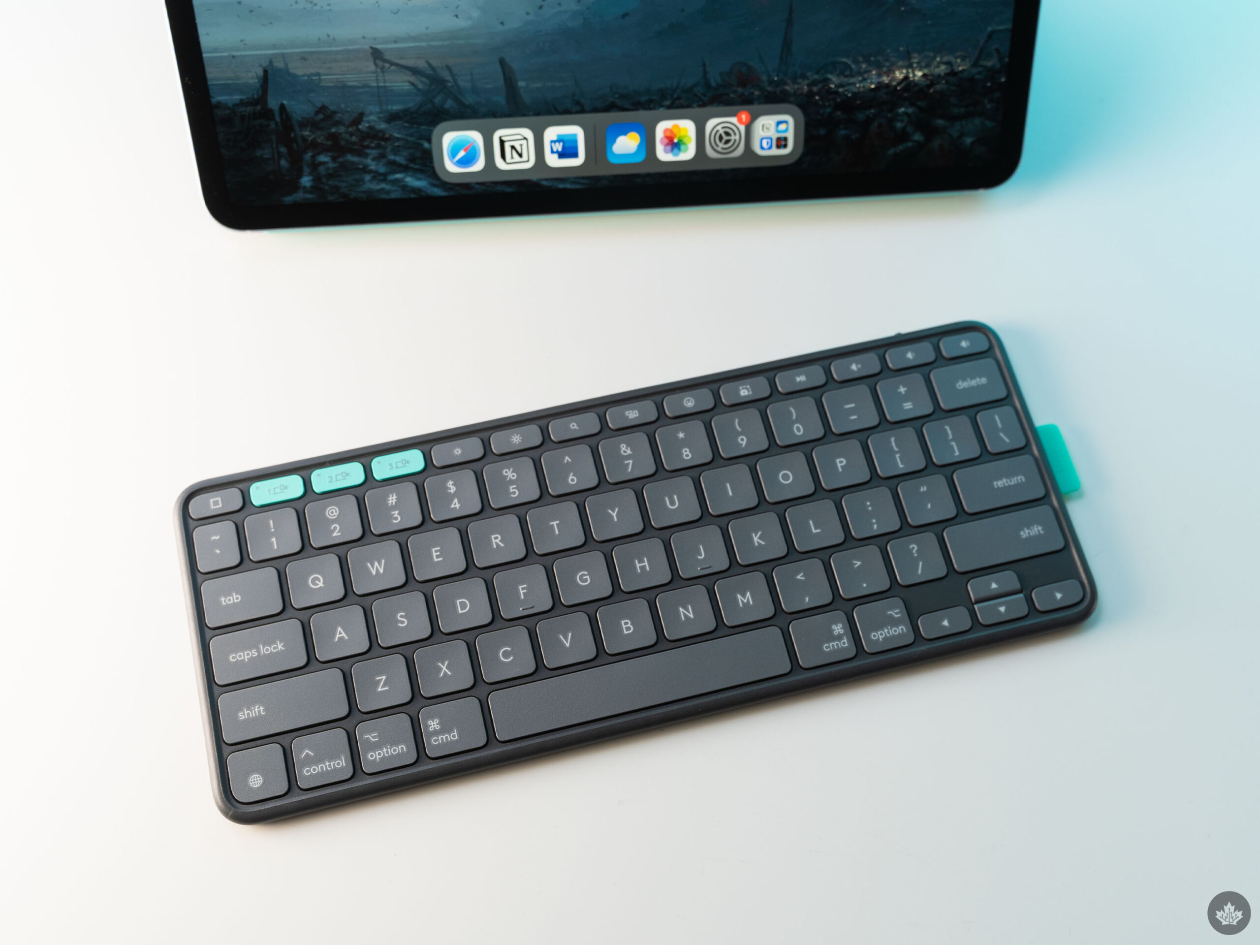 Logitech's Flip Folio iPad case is almost a great Magic Keyboard ...