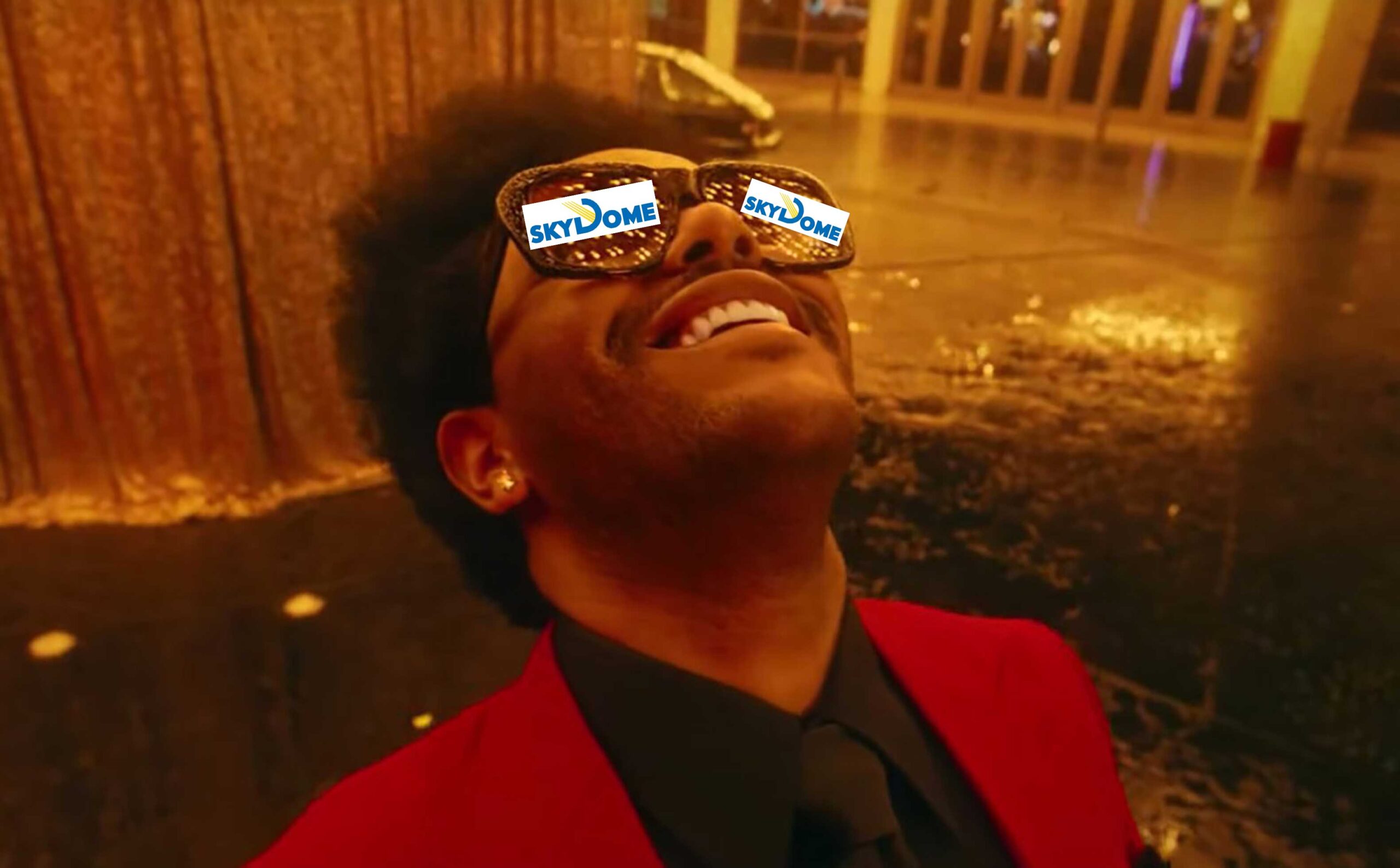 The Weeknd shades Rogers, calls for SkyDome to come back