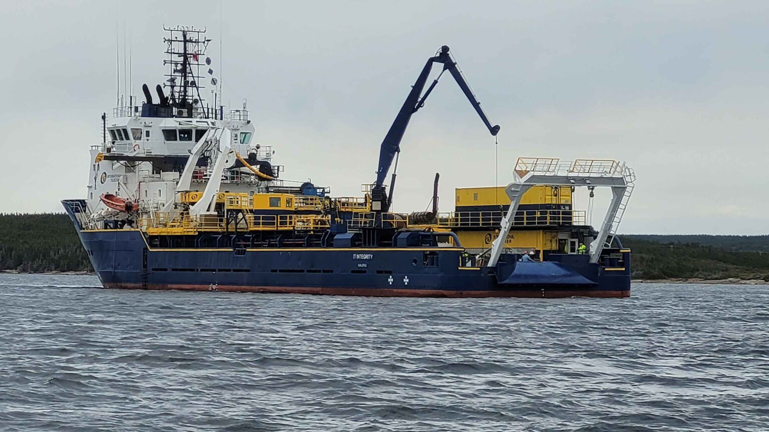 Bell deploys subsea fibre optic cable to Newfoundland islands
