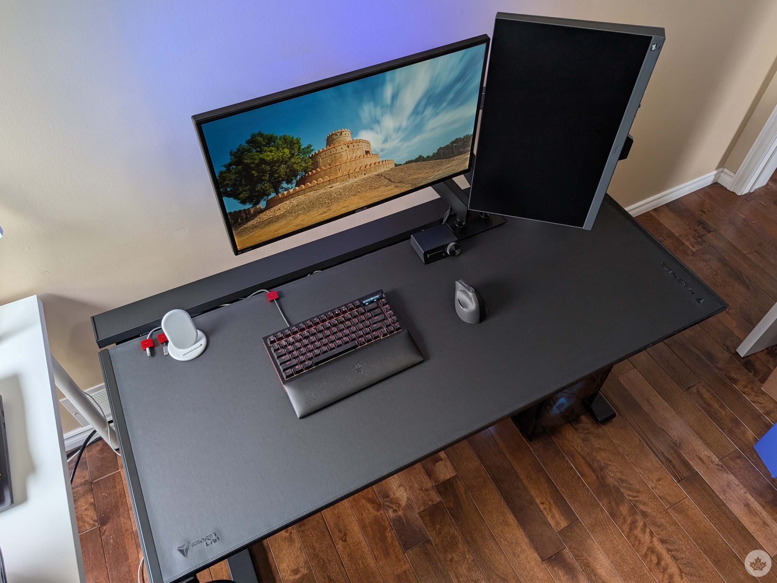 Secretlab's superb Magnus Pro desk solved my cable management woes